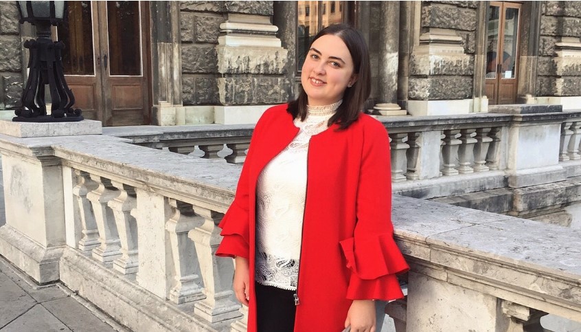 Matea Brandalik Tuzlanka koja priča 18 jezika